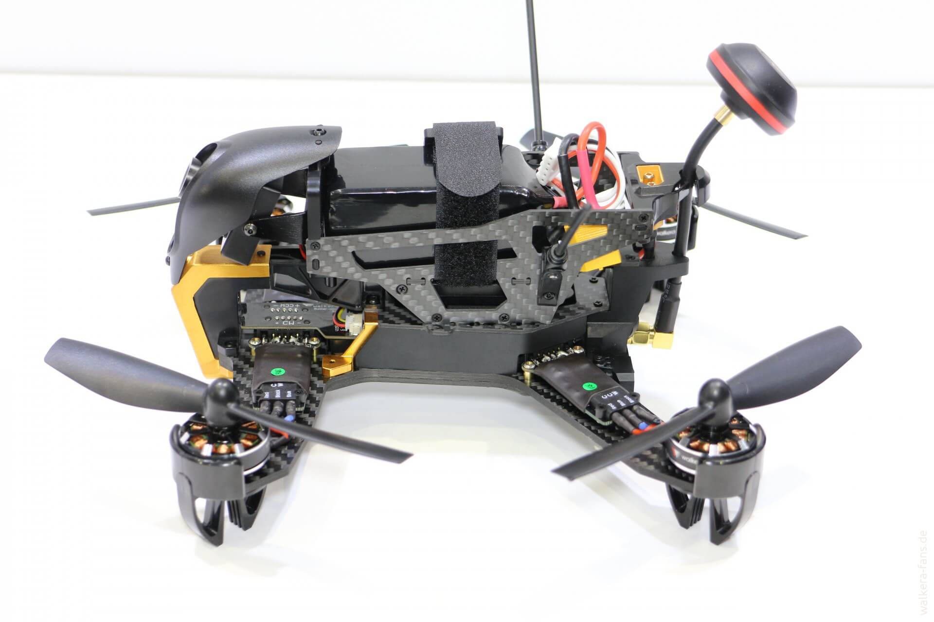 Walkera F210: The Right FPV Racing Drone for Smooth Flights ...